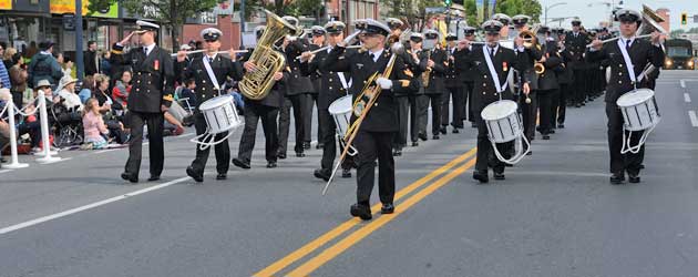 A little marching music - Pacific Navy News : Pacific Navy News