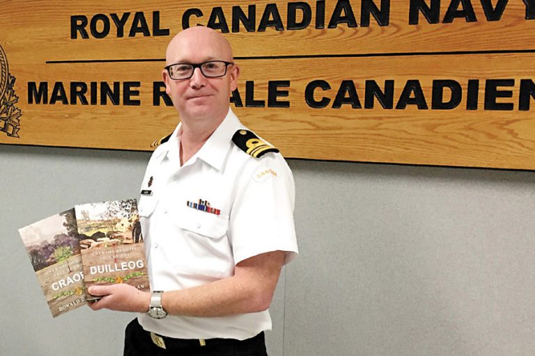 The fantastic double life of a naval officer