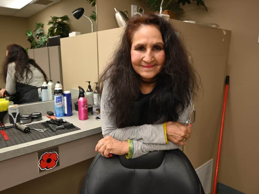 5 Questions with Base Barber Joy Hamilton - Pacific Navy News